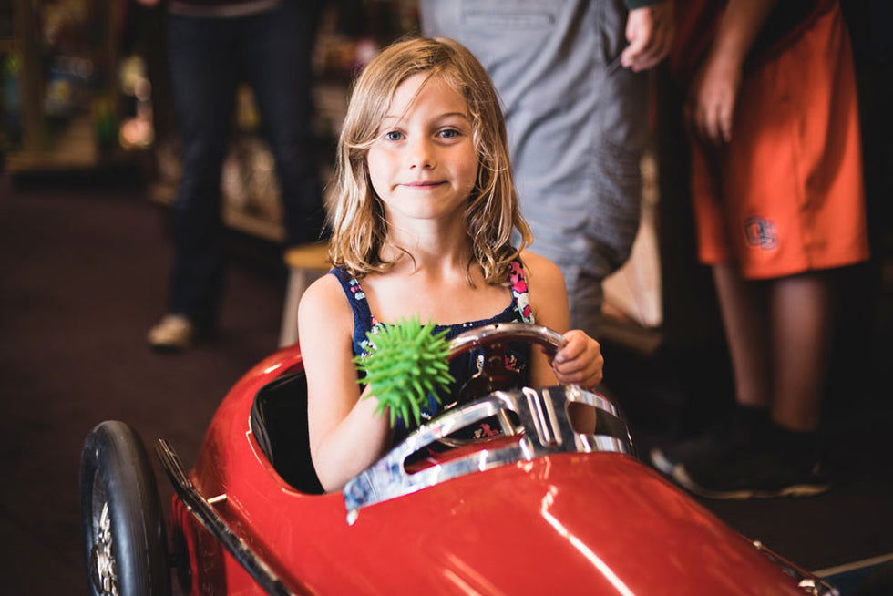 Hopscotch Toys, Candy & Games in McMinnville, OR – Hopscotch Toys & Games